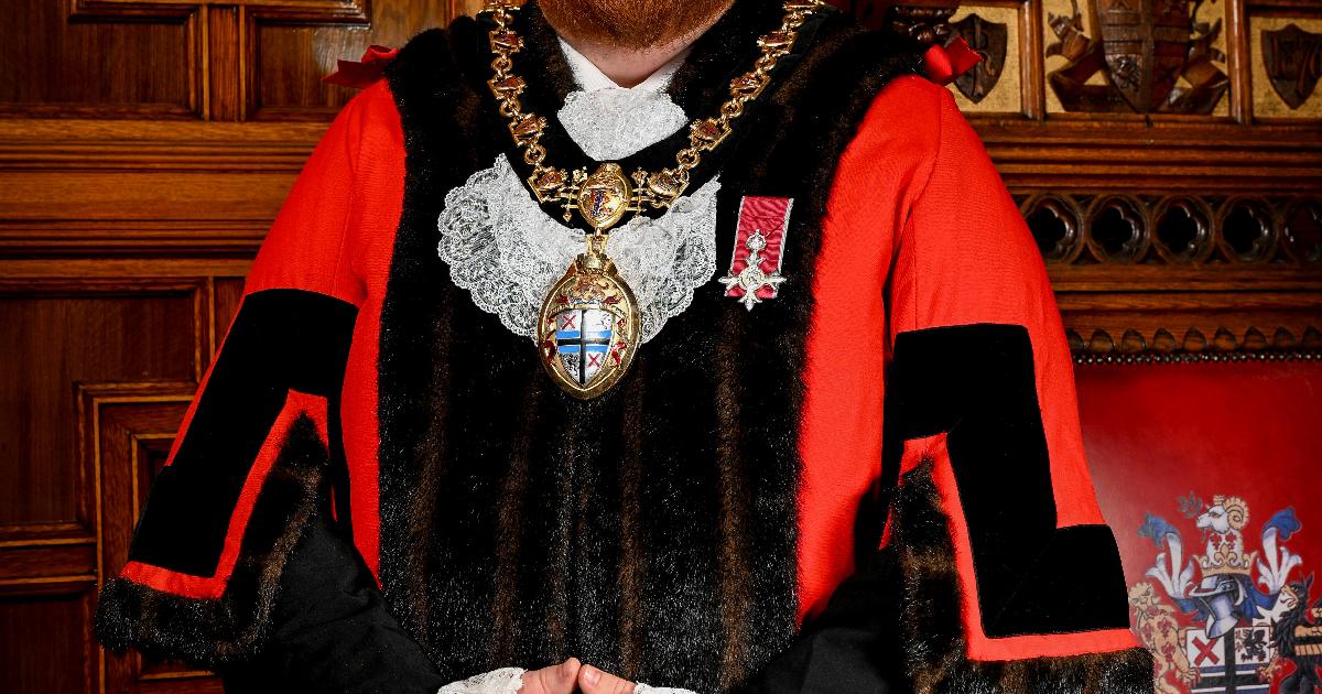 New Mayor of St Helens Borough Sworn in for 2025-2026 - St Helens ...